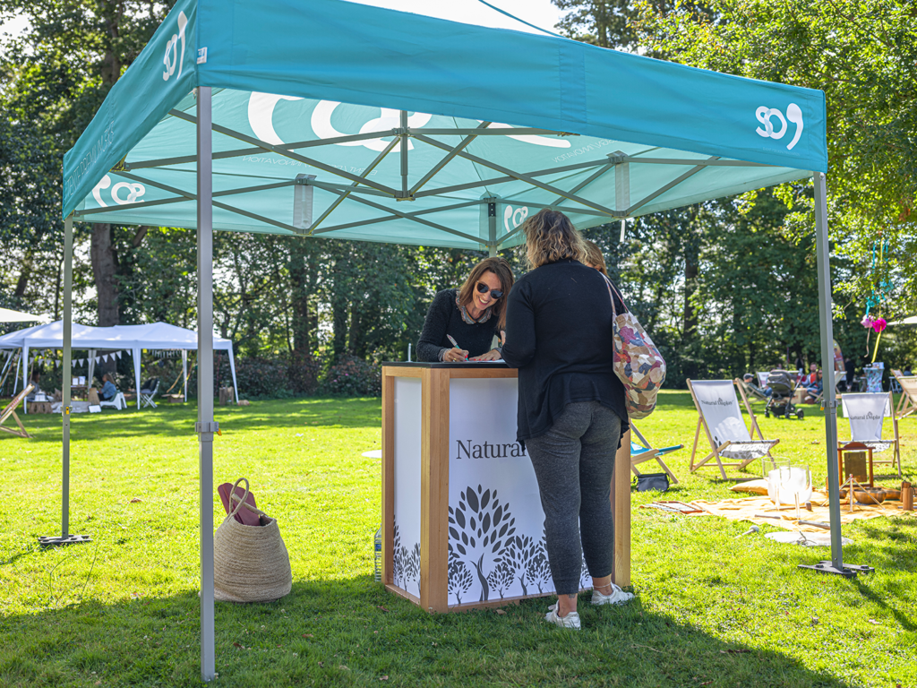 Tente Octa Optima – So Communication