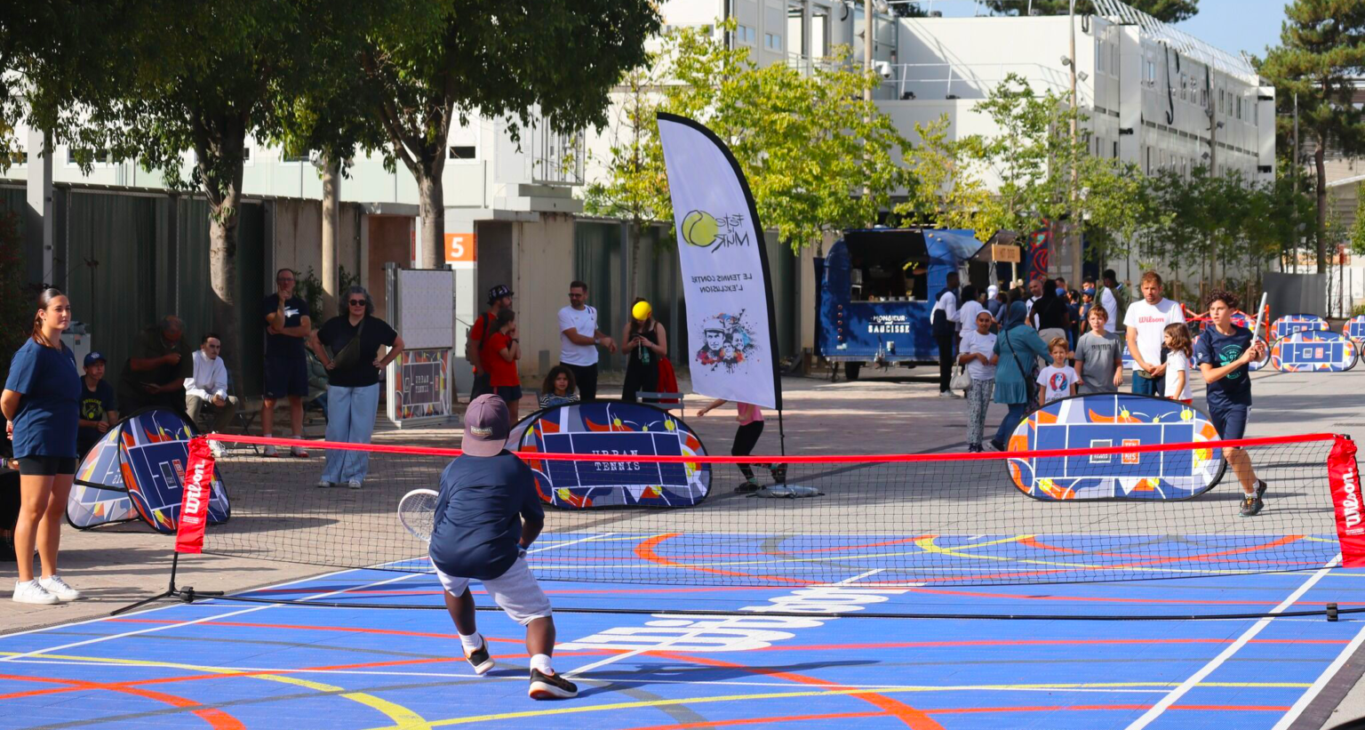 Horizontal A Frame – So Communication