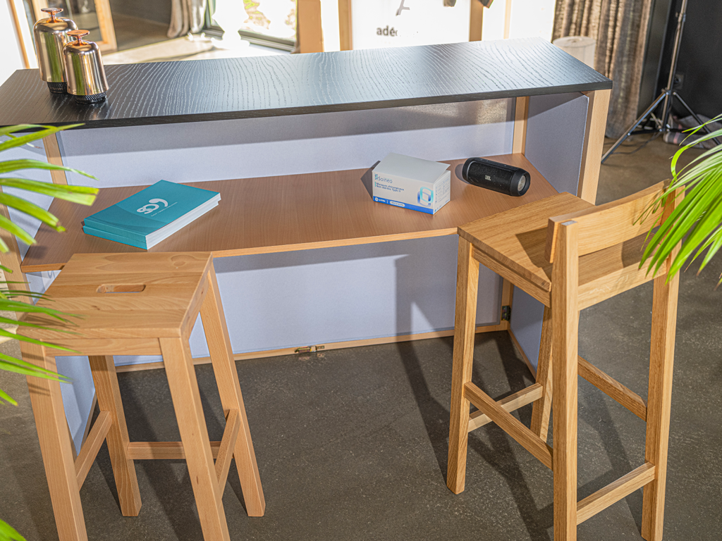 Comptoir pliable 150 bois – So Communication